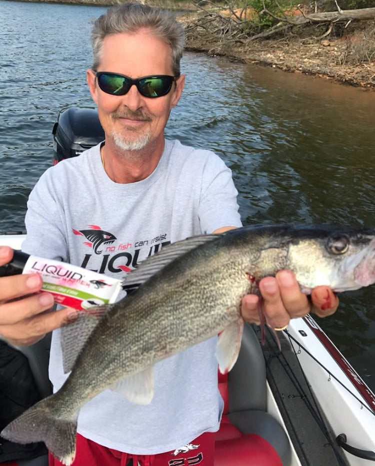 MOMENTS OF MAYHEM – LIQUID MAYHEM